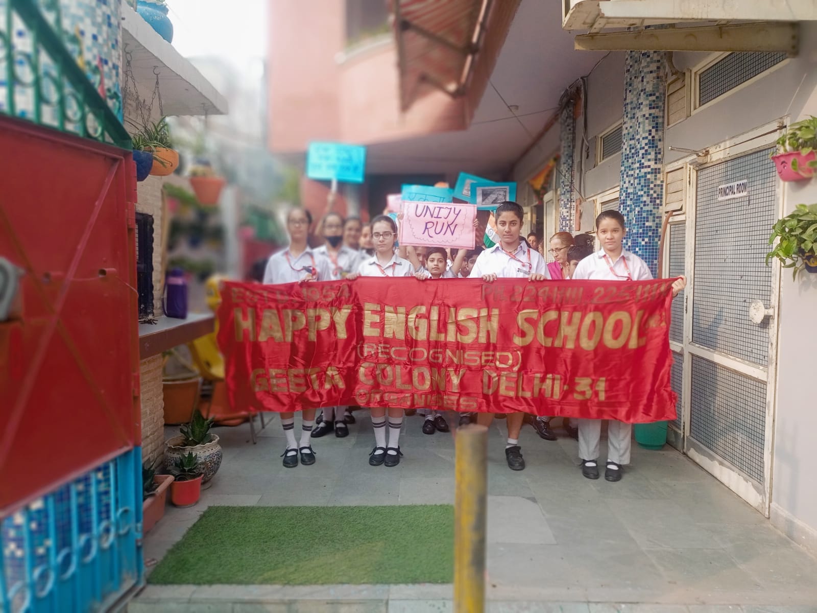 Happy English School (No. II)
